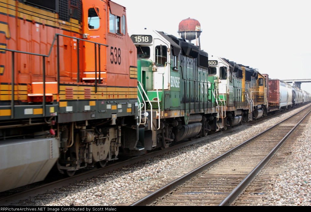 BNSF 1518
